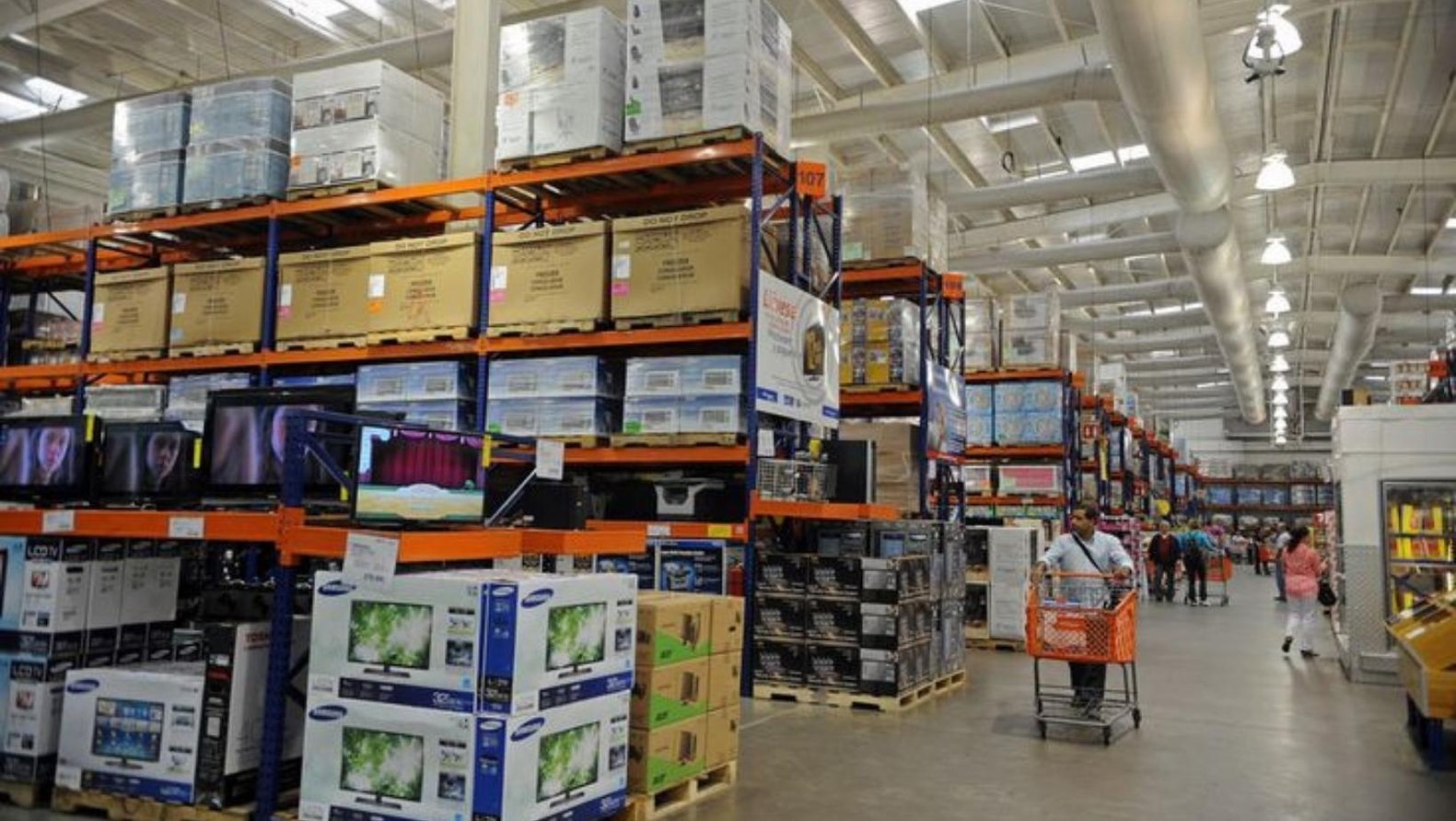 Pricesmart is the Costco and Walmart alternative in Panama