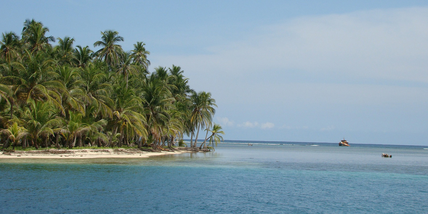 Panama, the Pacific, and Atlantic Paradise